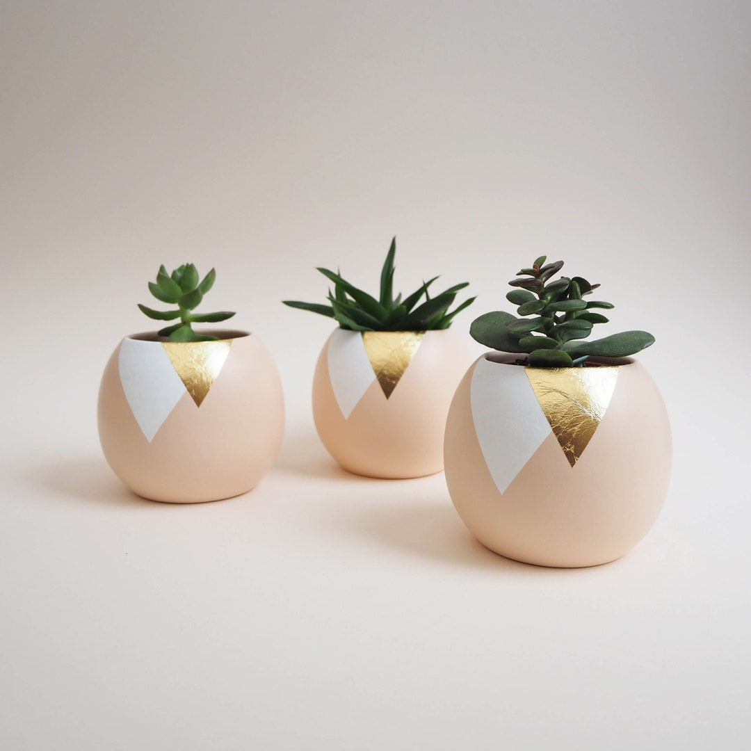 Gold Leaf Triangle Round Plant Pot, Ceramic Plant Pot, Small Planter ...