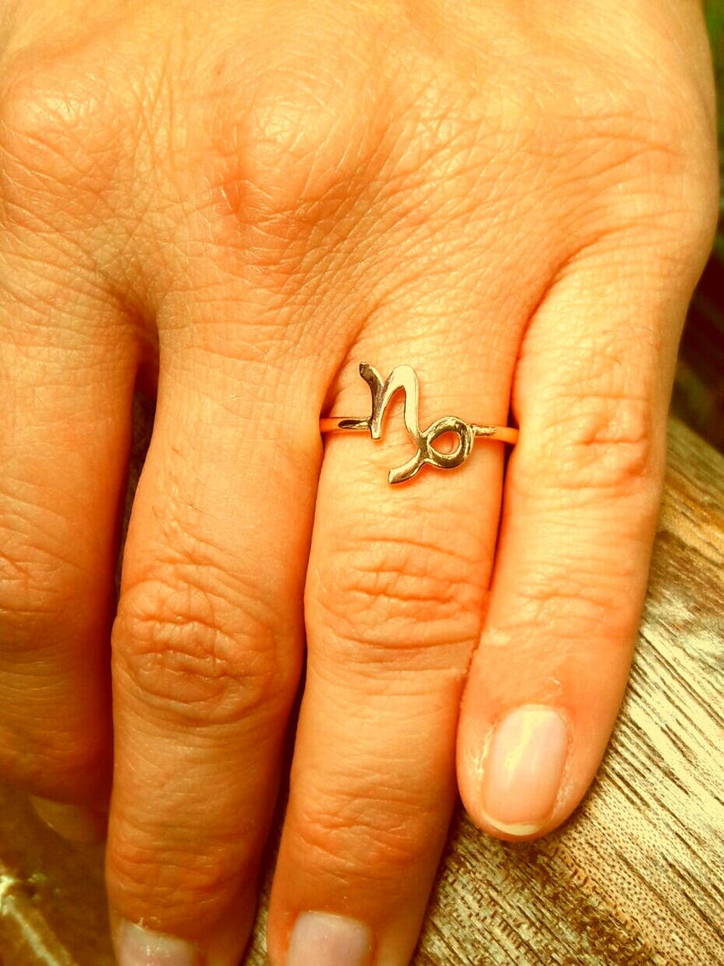 14K Solid Gold Capricorn Ring / Zodiac Ring / Astrology Ring / - Etsy