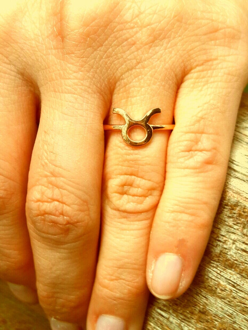 14K Solid Gold Taurus Ring / Zodiac Ring / Horoscope Ring / - Etsy