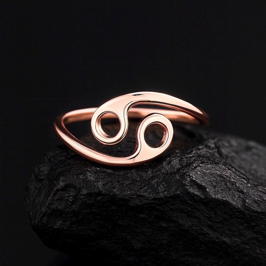 8k Solid Gold Cancer Zodiac Ring / Cancer Horoscope Ring / Gold Ring ...
