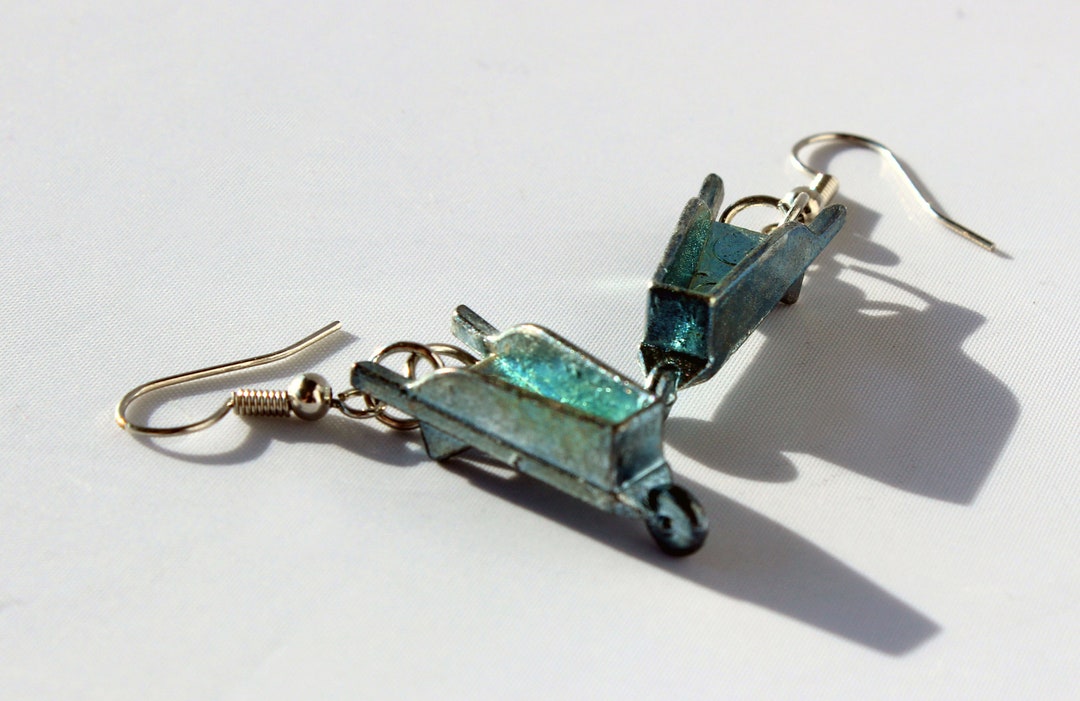 Monopoly Wheelbarrow Token Earrings - Etsy