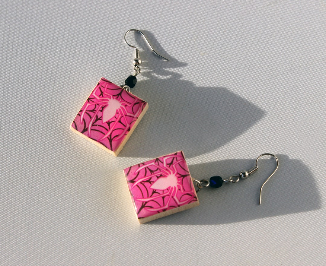 Spider-gwen Inspired Scrabble Tile Dangle Earrings - Comic Book ...