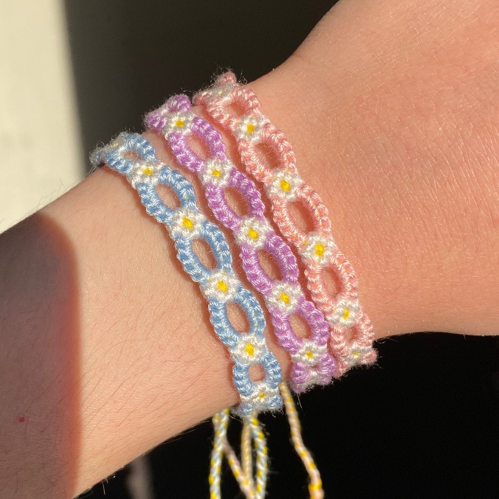Daisy/flower Chain Bracelet Floral Bracelet Handmade - Etsy Canada