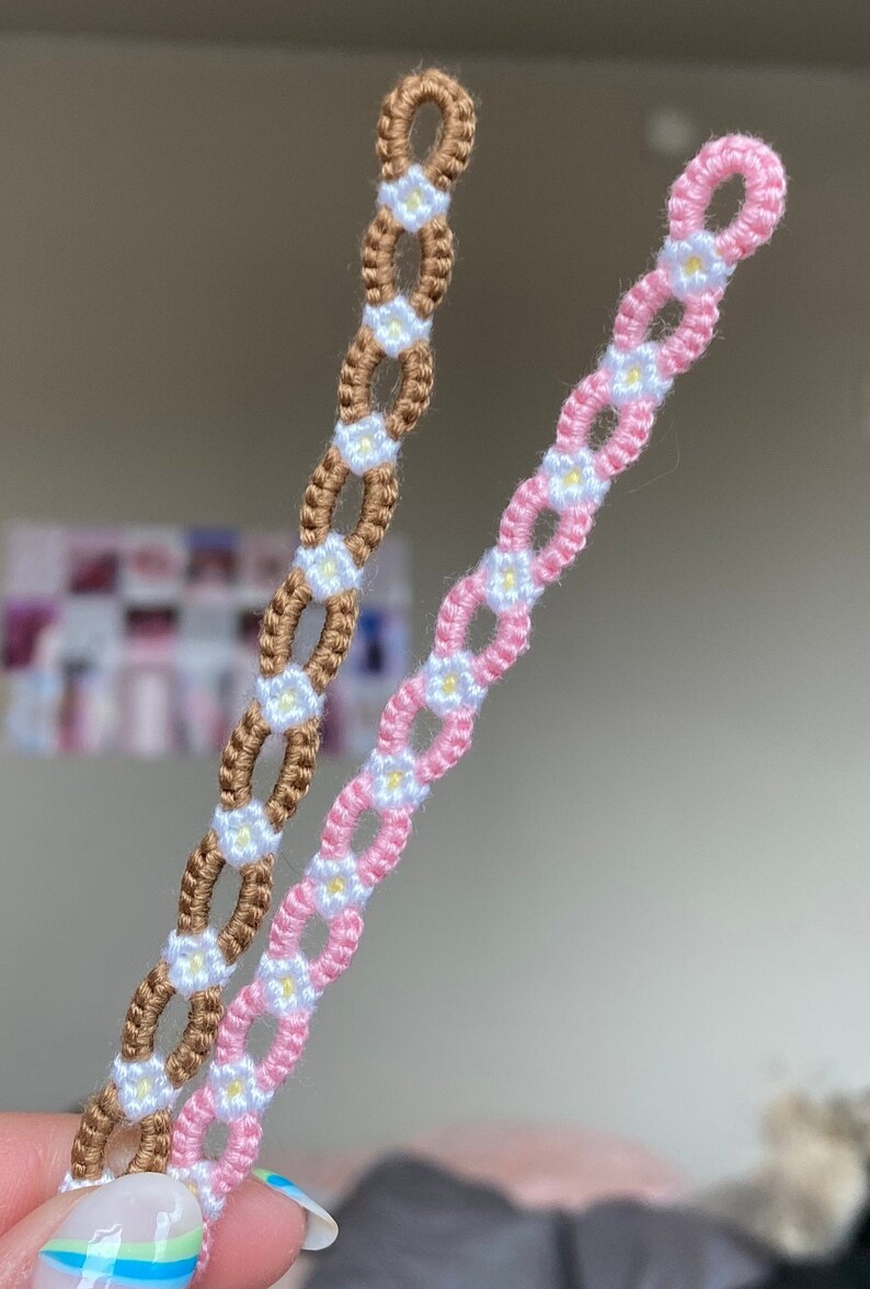 Daisy/flower Chain Bracelet Floral Bracelet Handmade - Etsy Canada