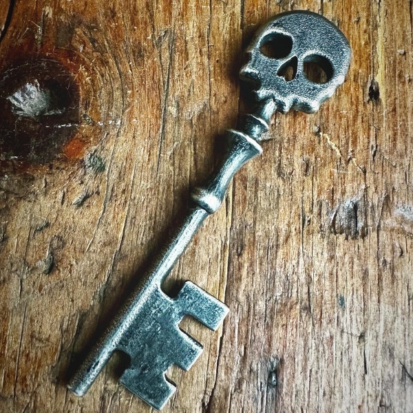 Skeleton Key Art - Etsy