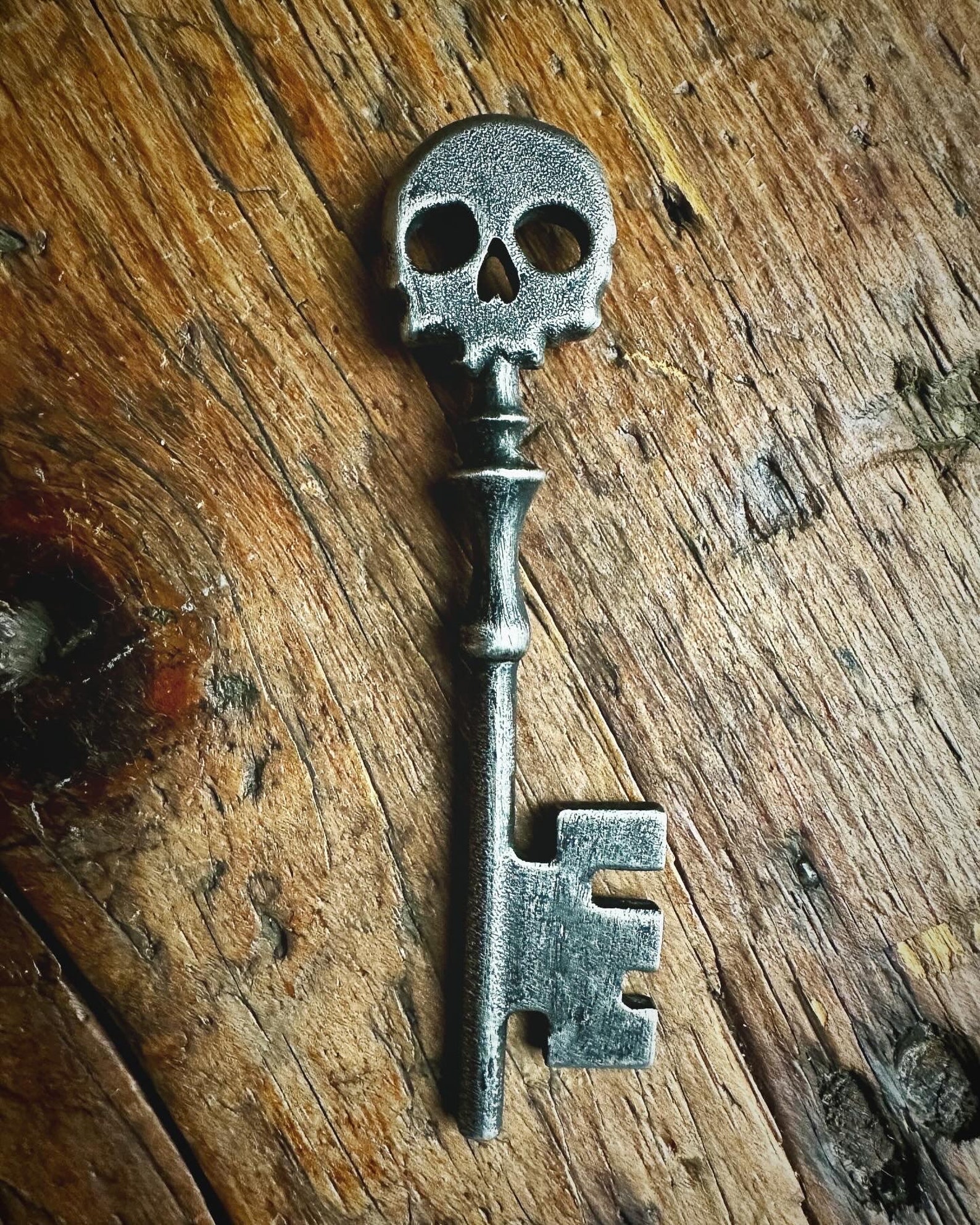 Skeleton Key - Etsy