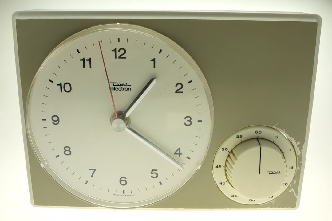 Clock With Temp Knife Kitchen Clock Wall Clock Diehl Dilectron Vintage ...