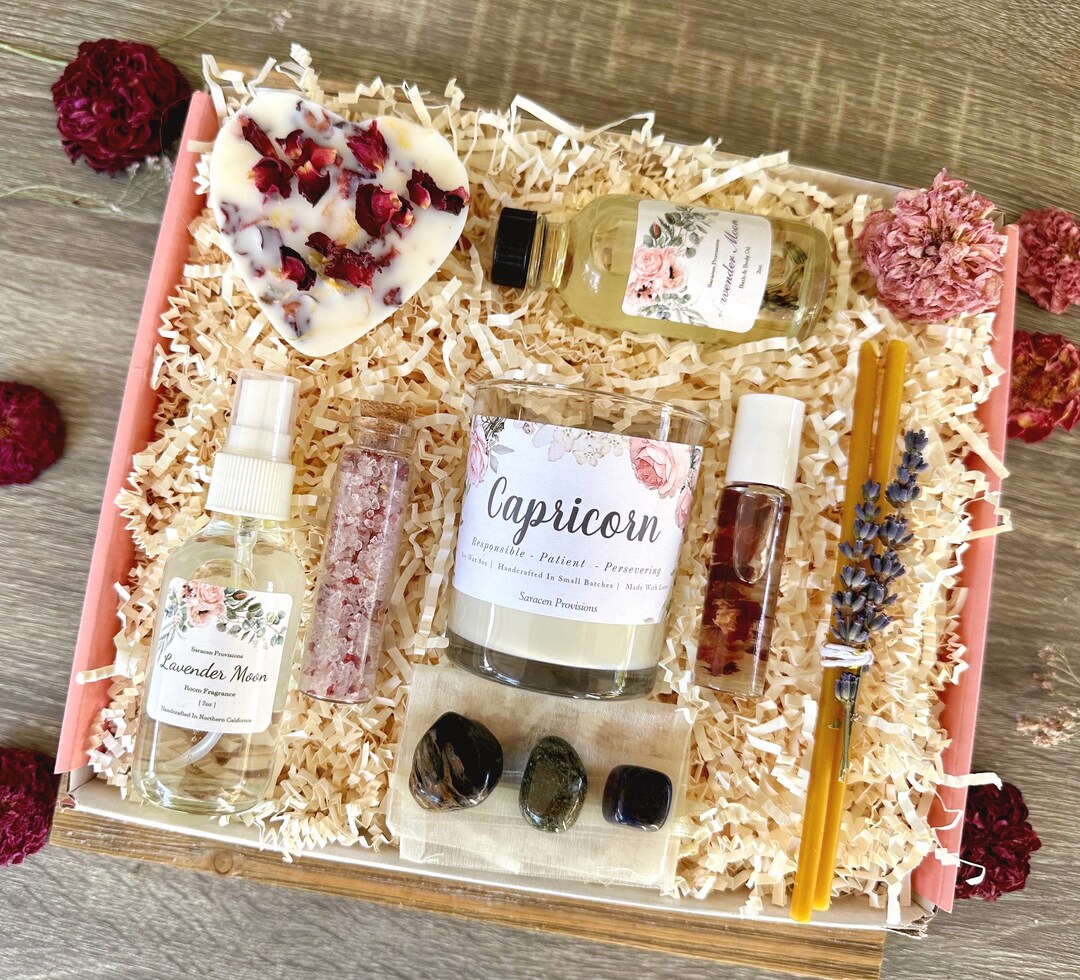 Capricorn Gift Box: Zodiac Candle, Crystals & Spa Set - Etsy