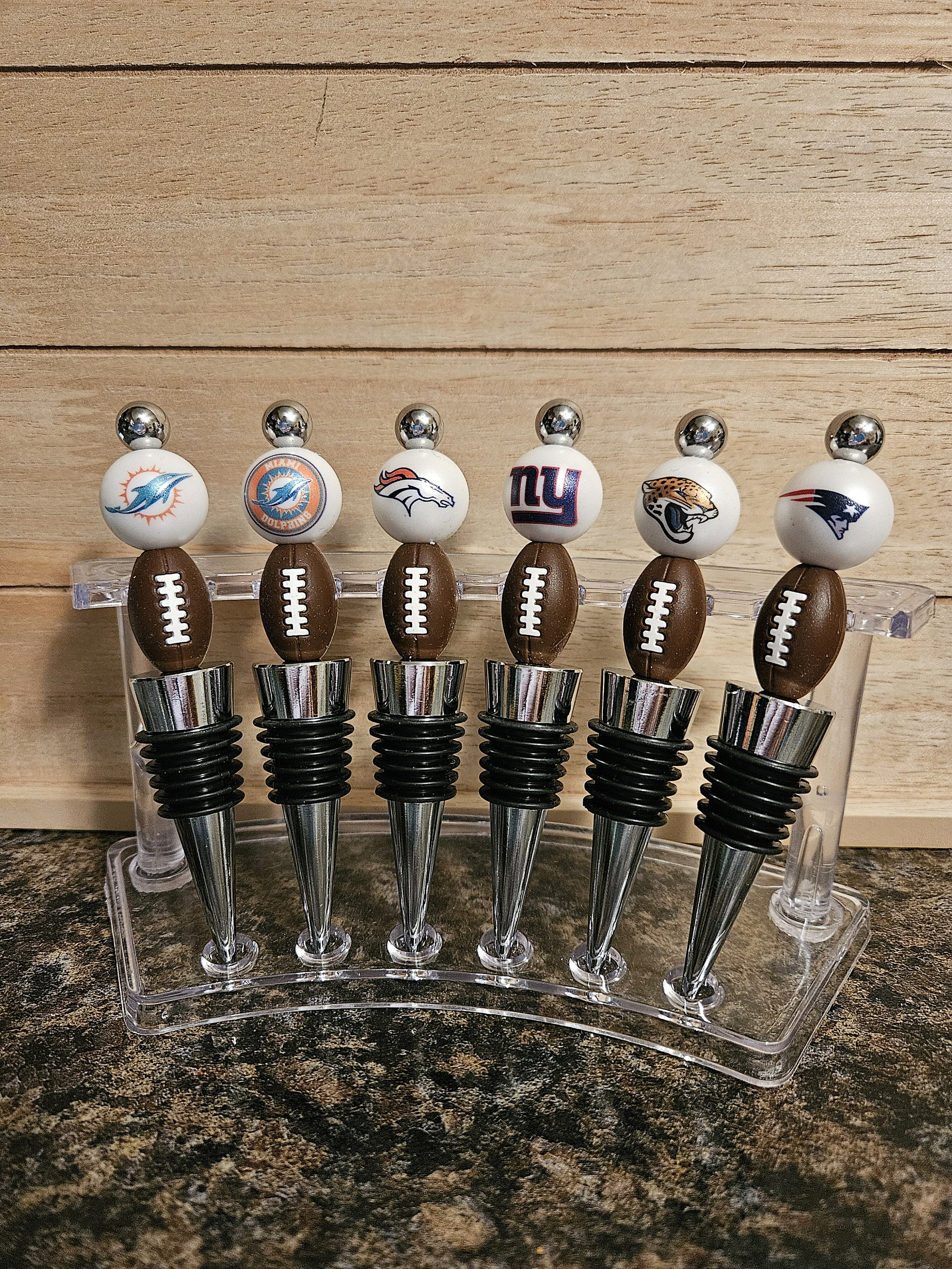 Beaded Football Winestopper, Favorite Football Team, Wine Lovers - Etsy