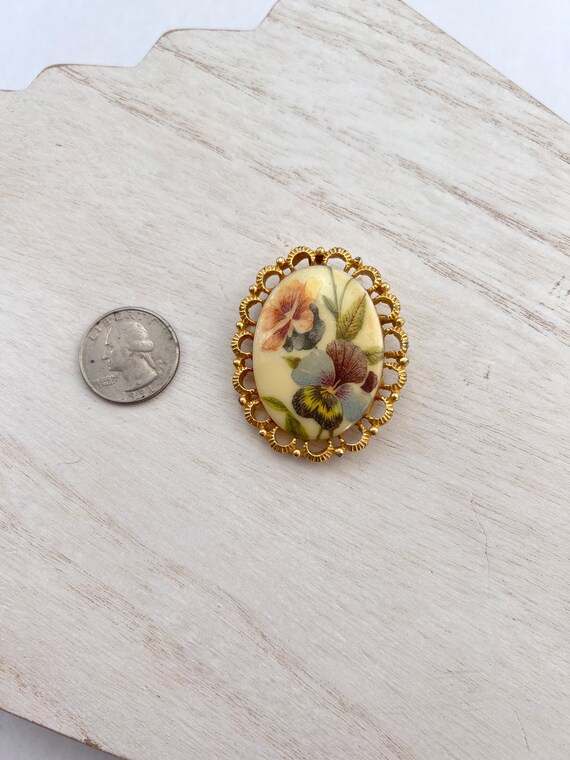 Colorful Flower Porcelain Brooch - Gem