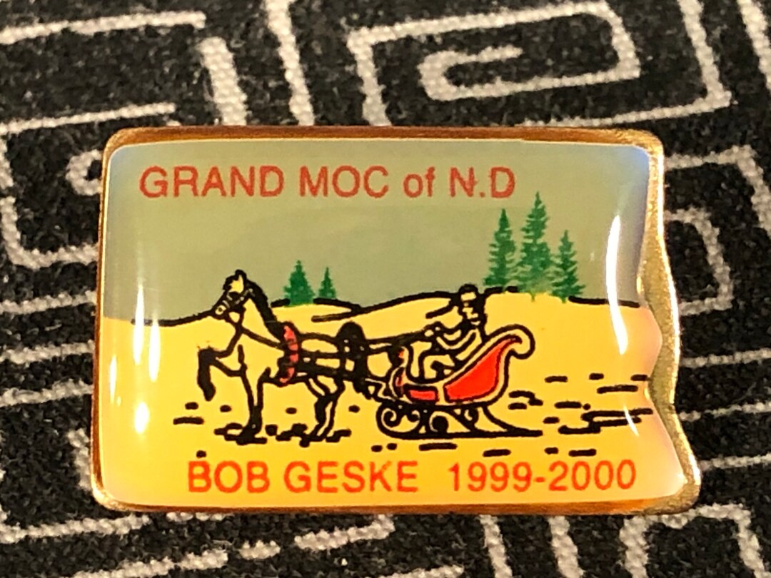 Grand MOC of North Dakota Bob Geske 1999-2000 enamel pin veterans of ...