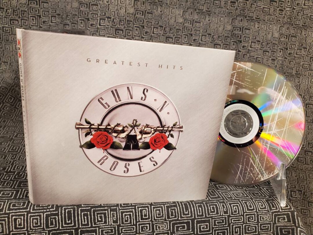 Guns N Roses Greatest Hits CD Axl, Izzy, Duff, Steven and Slash Welcome ...
