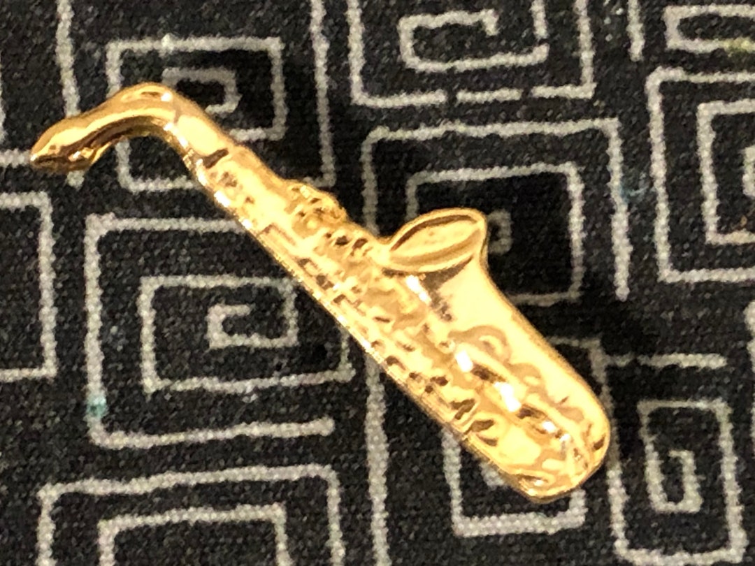 Saxophone Pin - Tenor Sax - Instrument Pin - Alto Sax Pin - Music ...