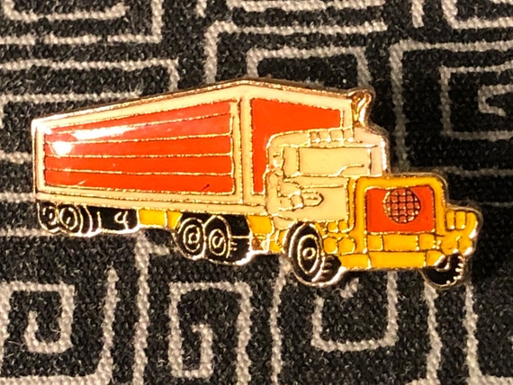 Pin Peterbilt Big Rig