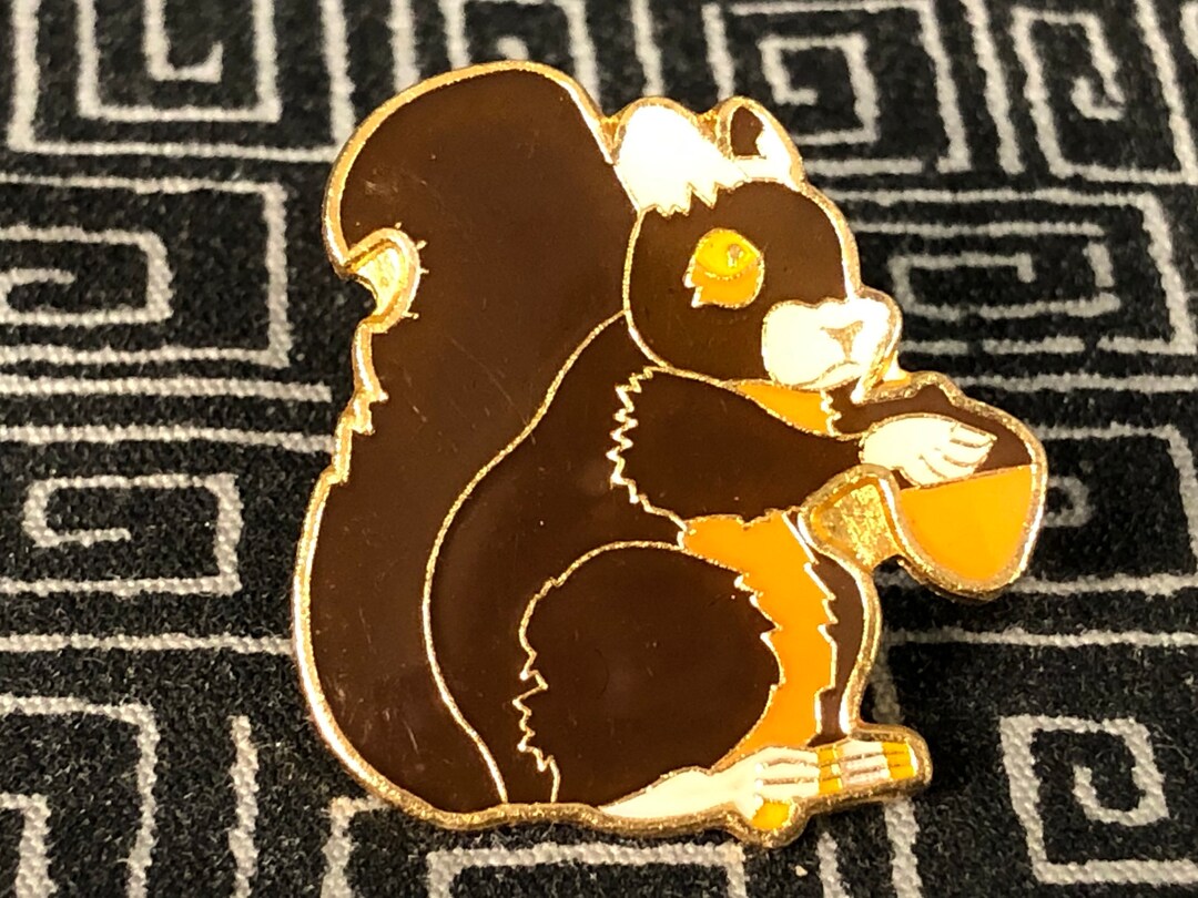 SQUIRREL Enamel Pin- Tree Rodent - Rocky - Screwy - Scrat - Skippy ...