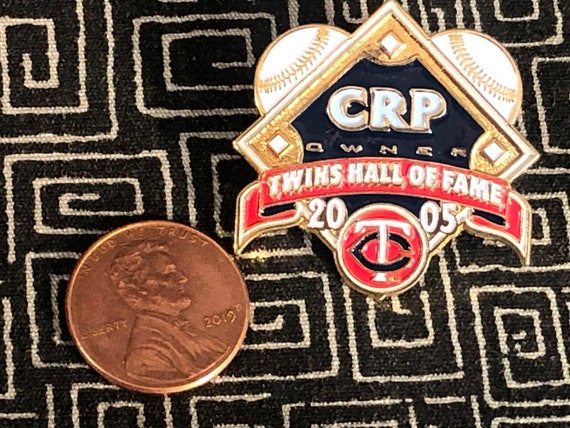 CRP Twins Hall of Fame 2005 metal pin - Major League … - Gem