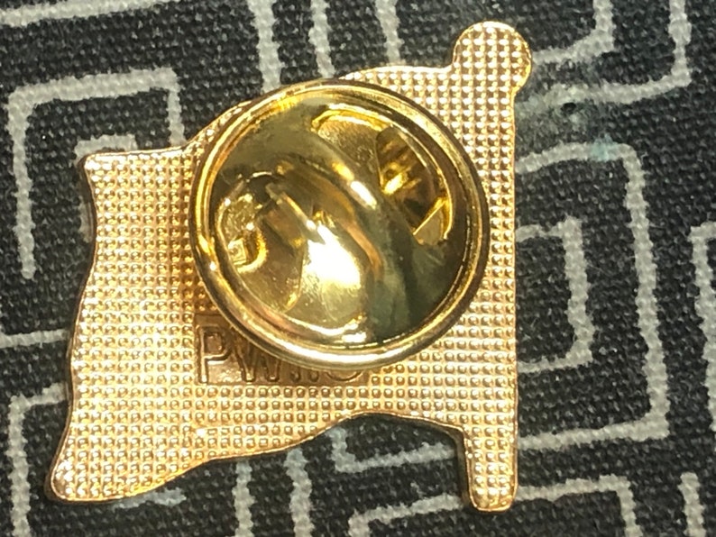 Italian Flag Enamel Pin Flag of Italy Green Red and White - Etsy