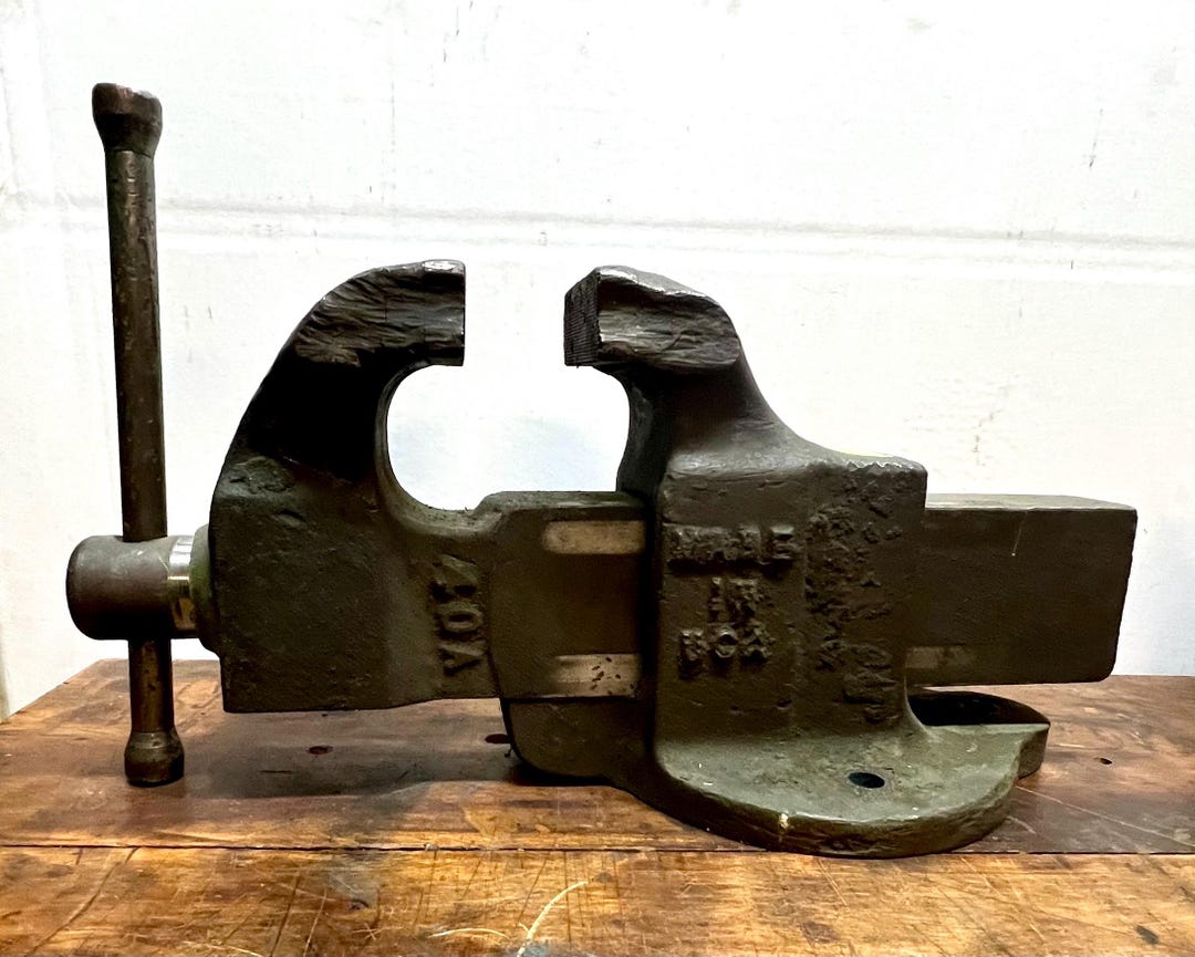 Vintage Morgan Milwaukee # 40 4” Bench Vice - Etsy