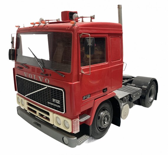 Scale Tractor Trailers