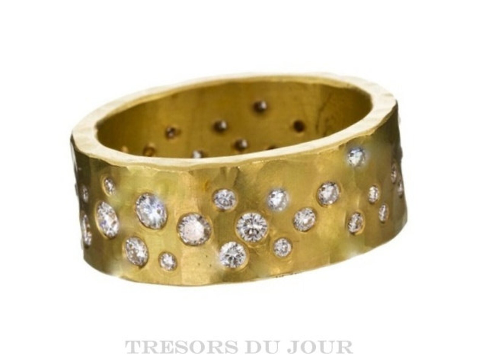 Gold Diamond Wedding Band Wide HAMMERED Wedding BAND Diamonds - Etsy