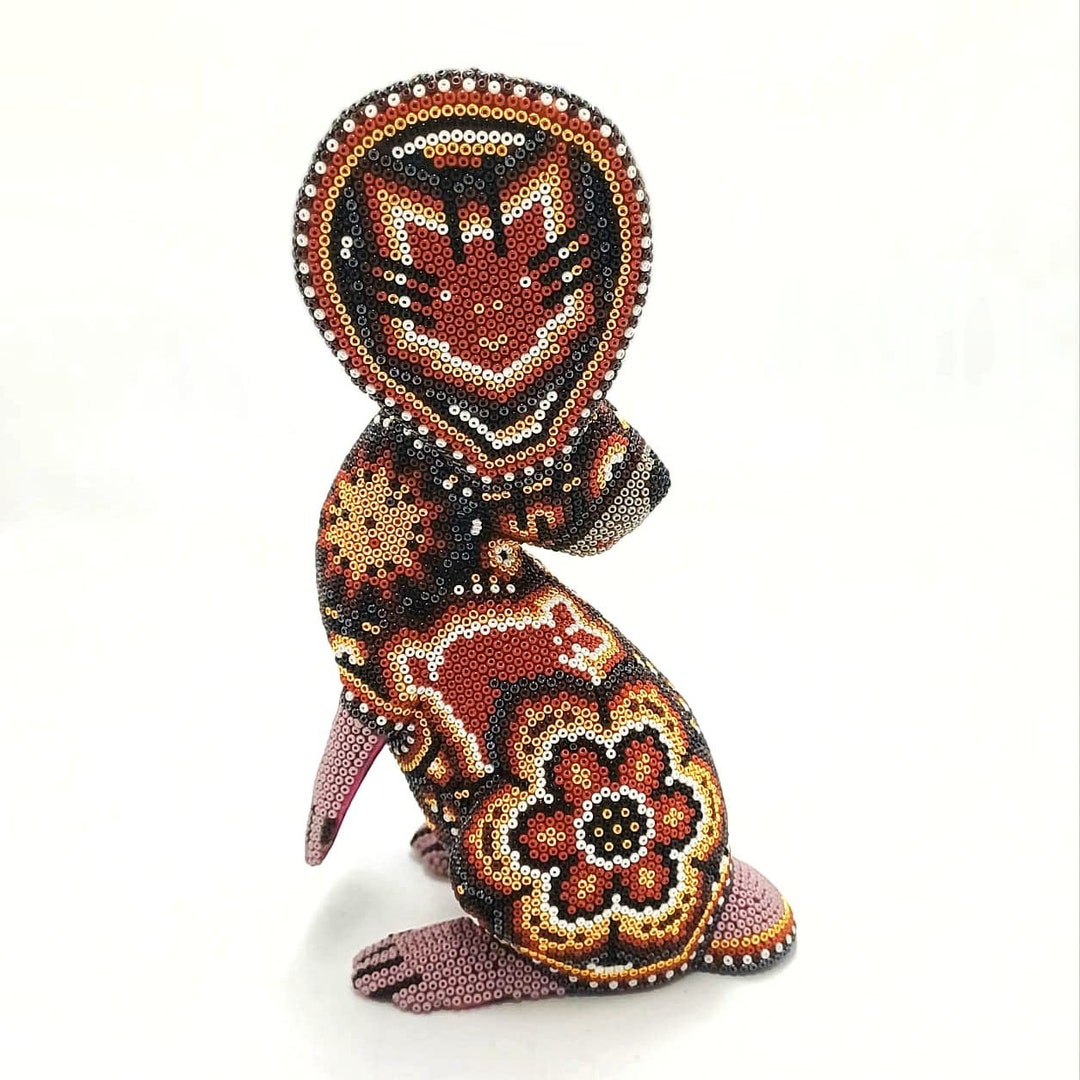Mexican Huichol Beaded Rabbit by Isandro Villa PP6968 - Etsy