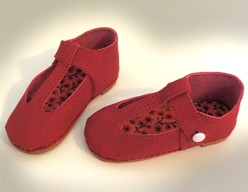 Mary Jane Shoe Pattern Made to Fit 12 Dolls Such as Ruby | Etsy