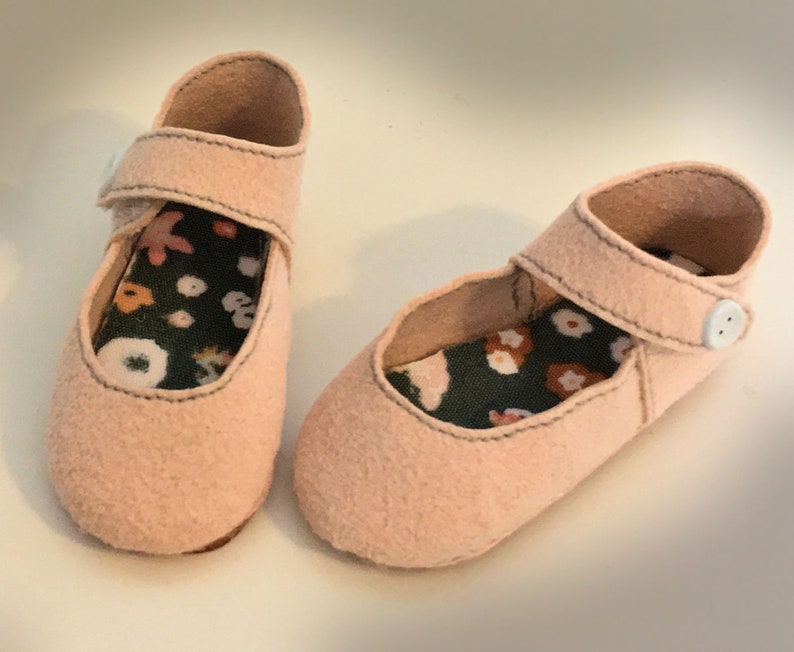 Mary Jane Shoe Pattern Made to Fit 12 Dolls Such as Ruby | Etsy