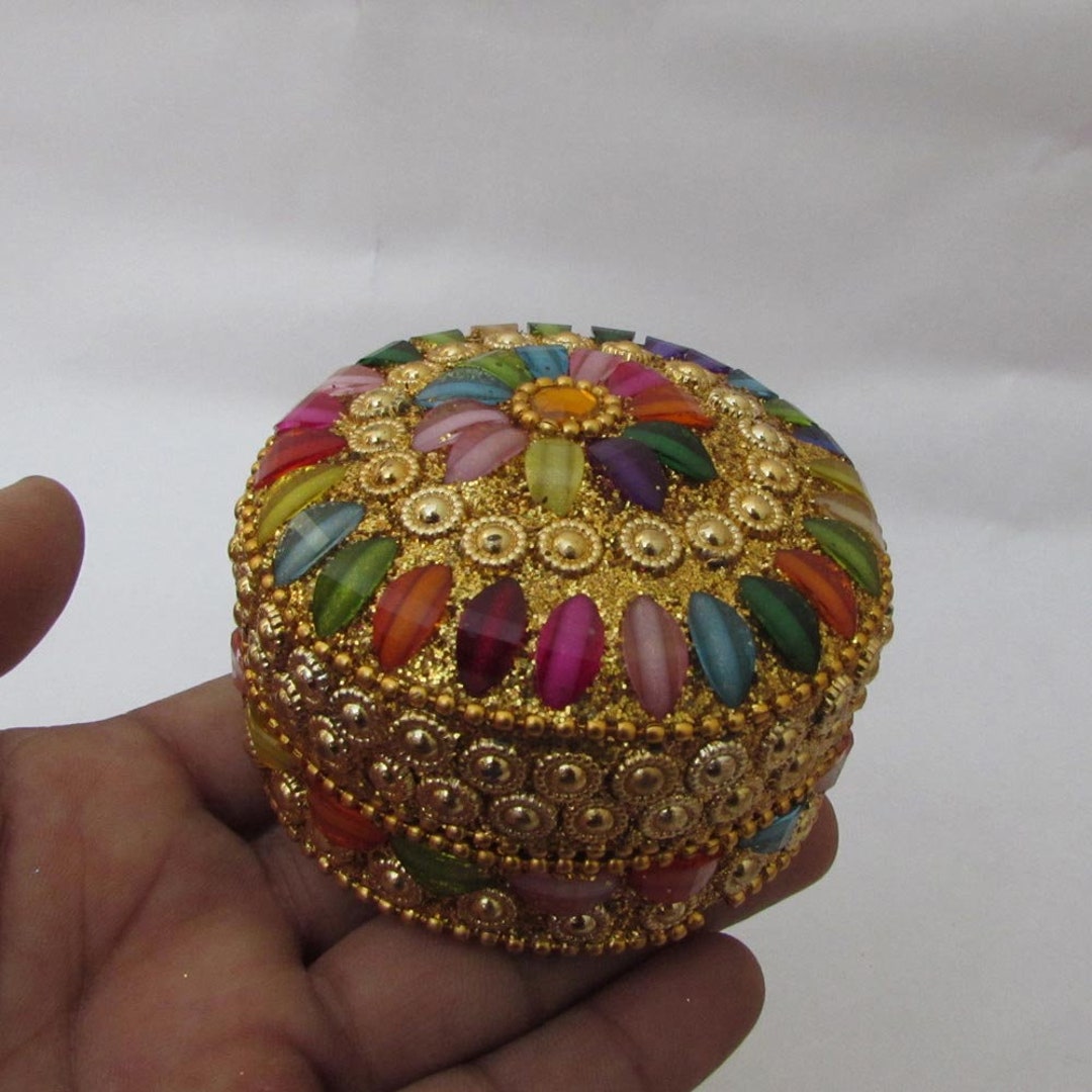 Handmade Lac Container, Dabbi Box Decorative Handicraft Gift Item - Etsy