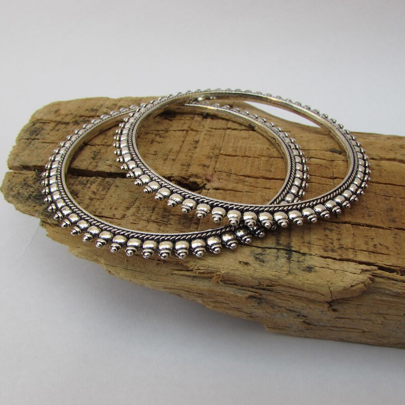 Gorgeous Bangle Bracelet Royal Bangles / Beautiful Bangle - Etsy