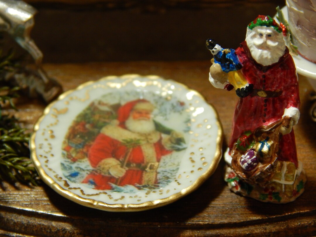 1:12 Scale Miniature Red Santa 5 Dessert Platter Dollhouse - Etsy
