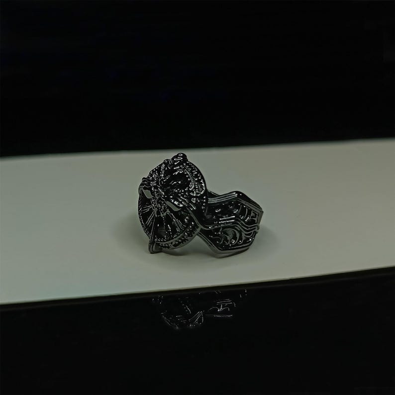 Lucis Ring, Ring of the Lucii, Final Fantasy Ring, Handmade Engraved ...
