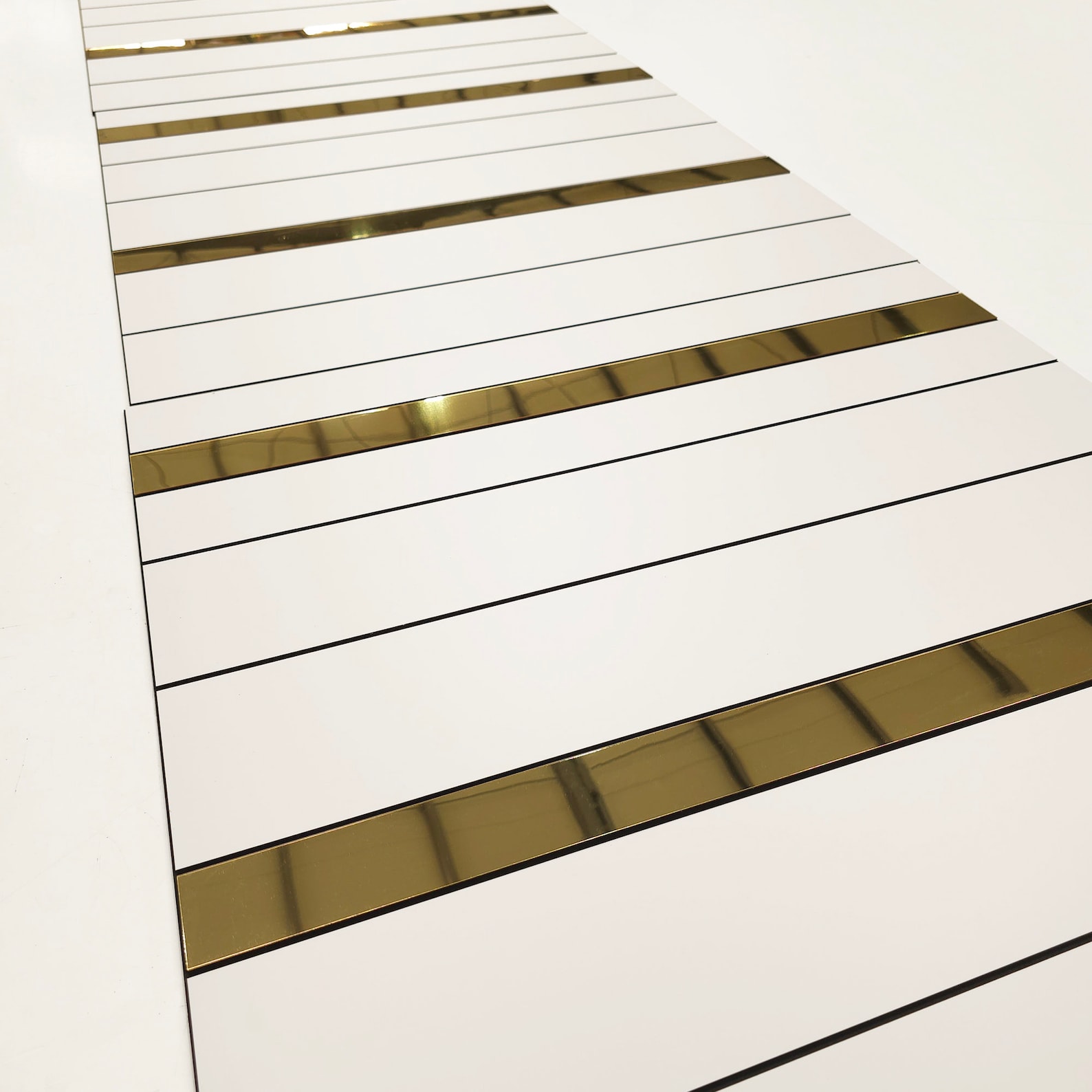 White and Gold Square Panels, 3D Wall Panels, Luxurious Wall Covering ...