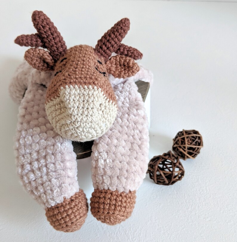 PATTERN ONLY SLEEPY Moose and Reindeer Comforter Reindeer - Etsy
