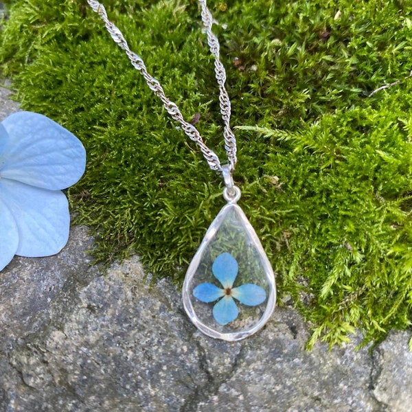 Hydrangea Necklace - Etsy