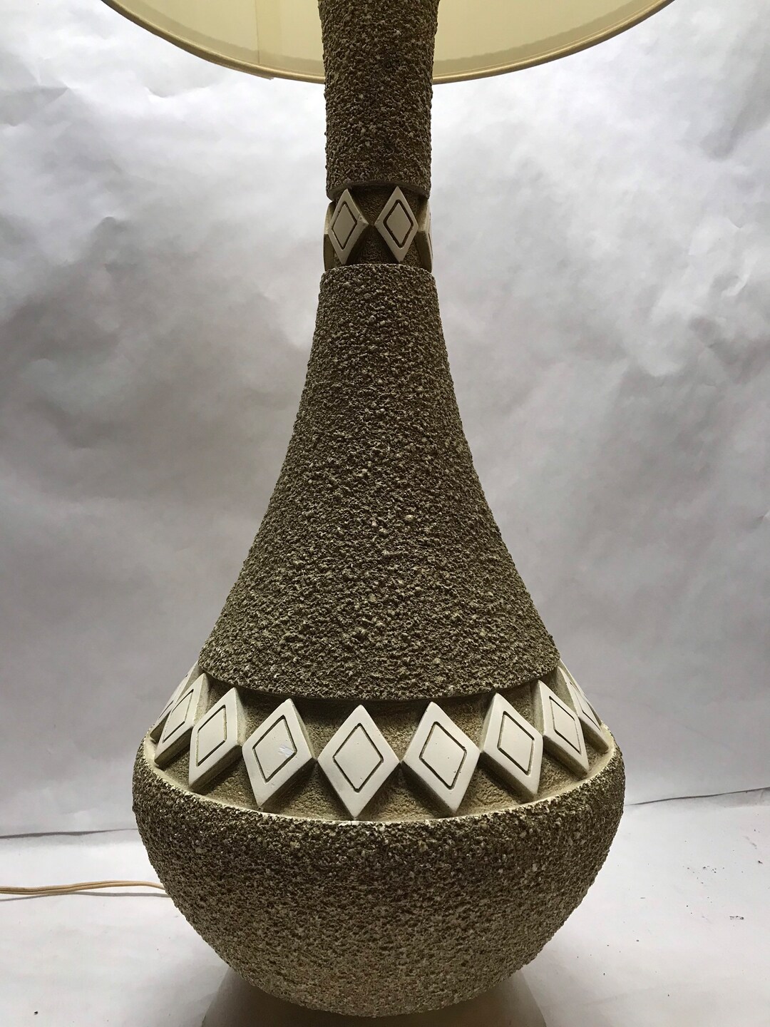 Nice Mid Century Modern Textured Speckled Table Lamp. - Etsy