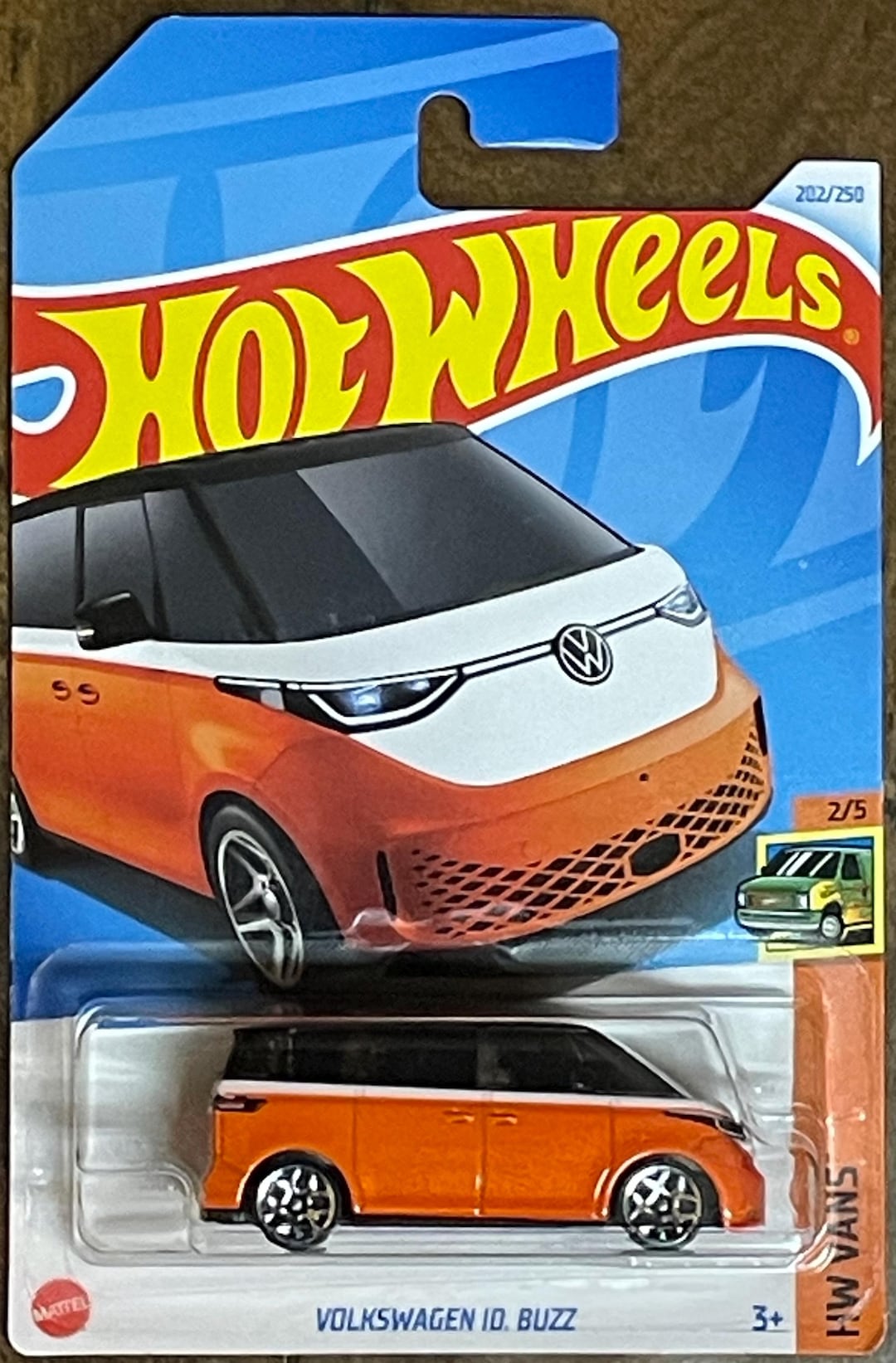Hot Wheels New Concept VW Microbus Edition Volkswagen Bus Hot Wheels ...