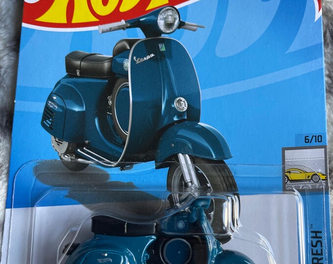 1966 Vespa 90 Super Sprint Hotwheels Factory Fresh Edition New in ...