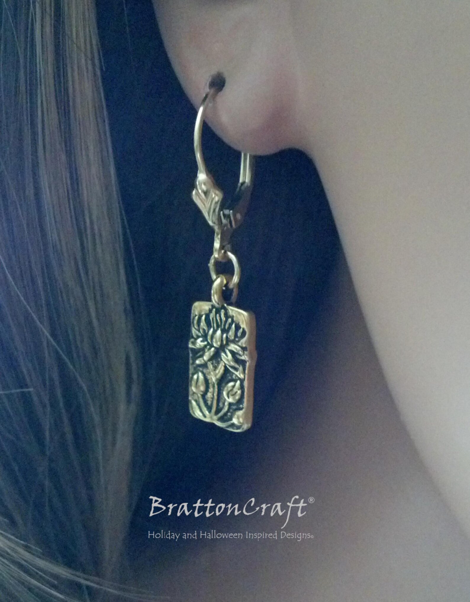 Gold Floating Lotus Flower Earrings Lotus Earrings - Etsy