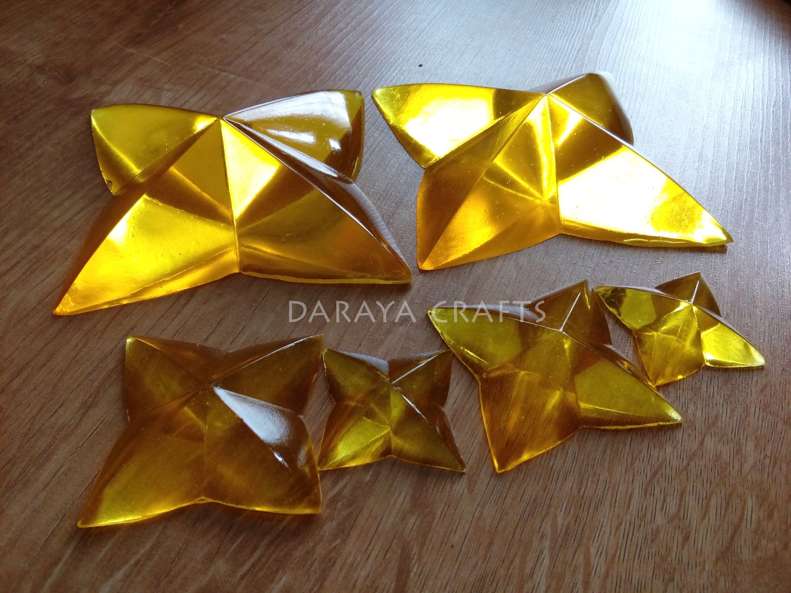 4-pointed Resin Stars perfect for New Star Guardian Cosplay - Etsy