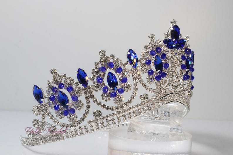 FAST SHIPPING!!! Silver With Royal Blue Tiara, Gorgeous Silver Tiara ...