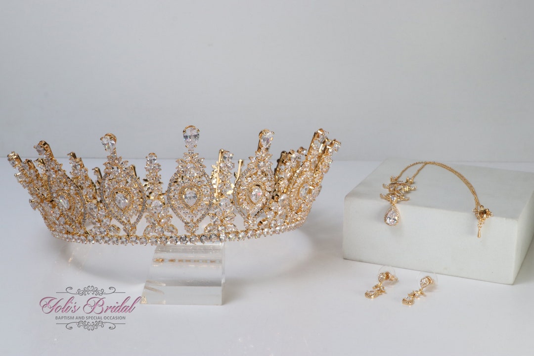 FAST SHIPPING!! Round Zirconia Gold Tiara With Jewelry Set, Quinceañera ...