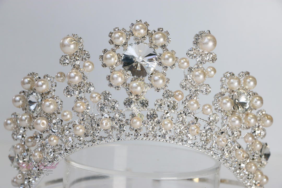 FAST SHIPPING! Silver Wedding Tiara With Pearls, Silver Crystal Bridal ...
