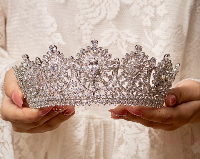 Art Deco Tiara, Ice Queen Tiara, Quinceanera Tiara Silver, Tiara for ...
