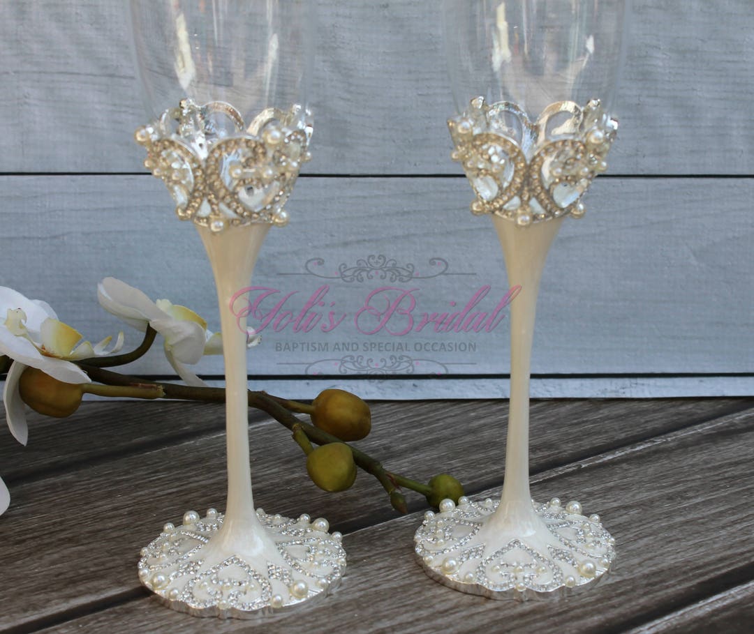 FAST SHIPPING!! Wedding Toast Set, Champagne Flutes, Wedding Glasses ...