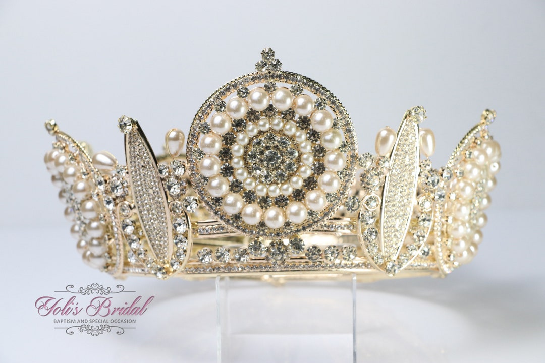 FAST SHIPPING!! Gold Pearls Round Crown, Circular Crown, Full Crown ...