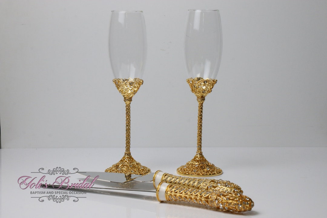 FAST SHIPPING! Gold Wedding Toast Set, Champagne Flutes, Wedding ...
