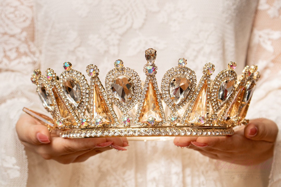 FAST SHIPPING!! Gold Round Crown, Circular Crown, Full Crown, Bride ...