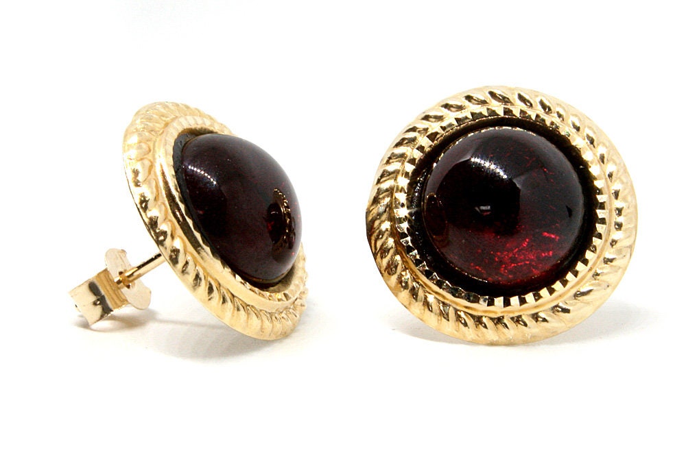9ct Gold Garnet studs earrings 13mm round Made in UK | Etsy