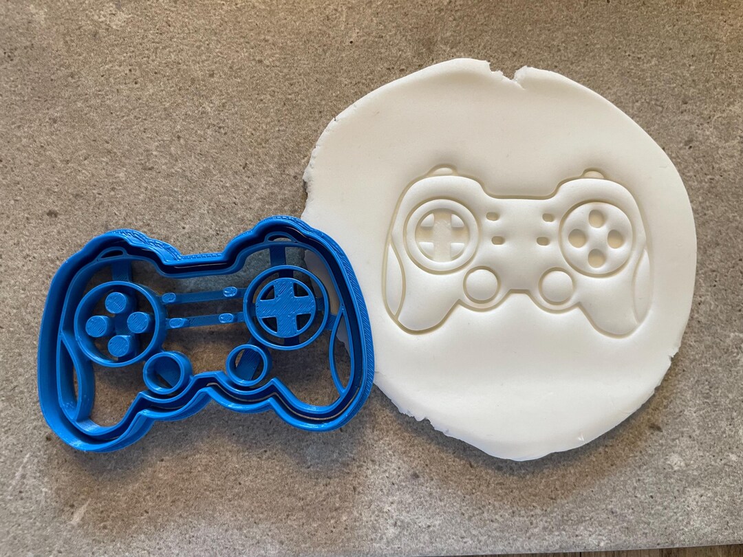 Game Controller Biscuit Cookie Cutter, Video Games, Input Device, 80's ...