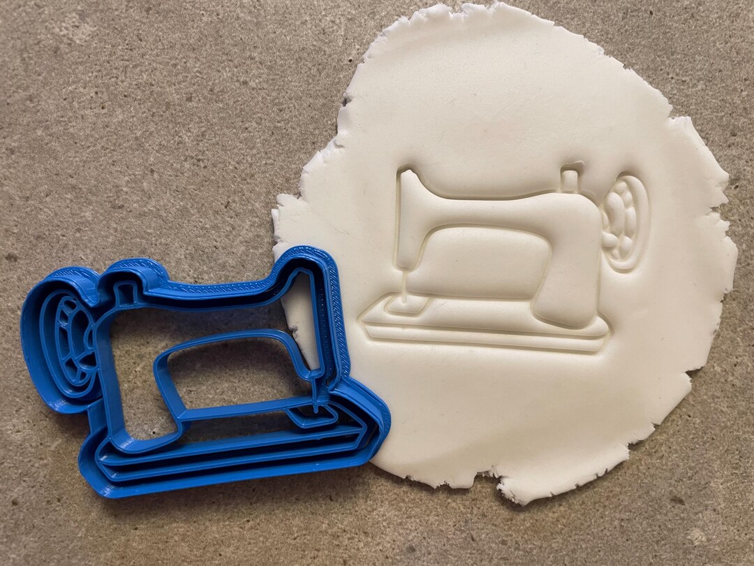 Sewing Machine Vintage Cookie Cutter, Biscuit Tools Decorating Baking ...